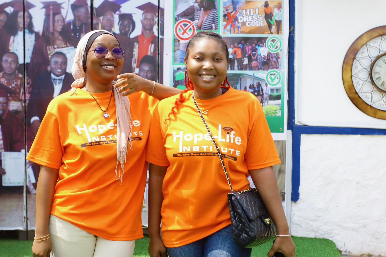 Language & Fees - Hopelife institute